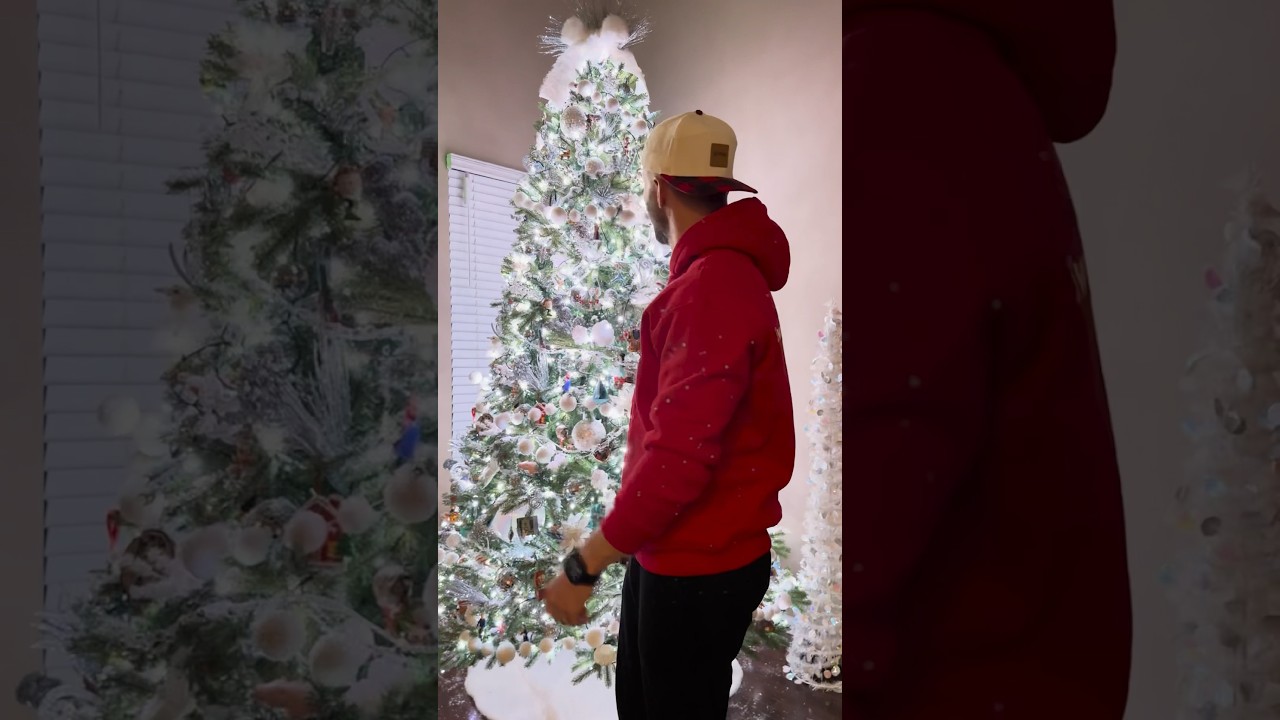 My SMART Christmas Tree! 🎄 – Shane Whatley